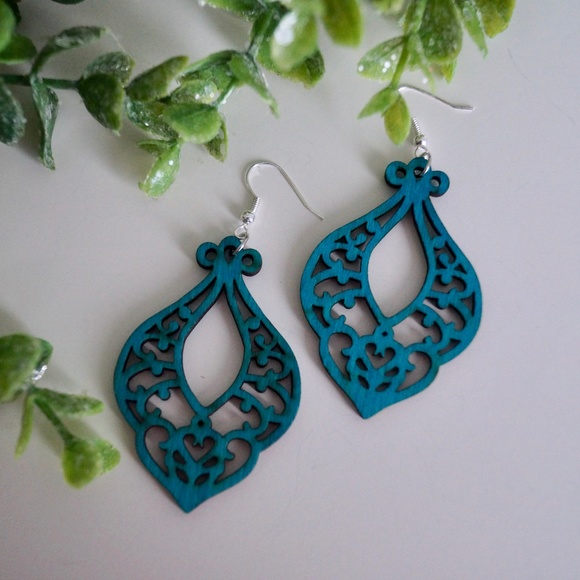 Teresa Mercer Made | Jewelry | Nwt Laser Cut Wooden Turquoise Earrings ...